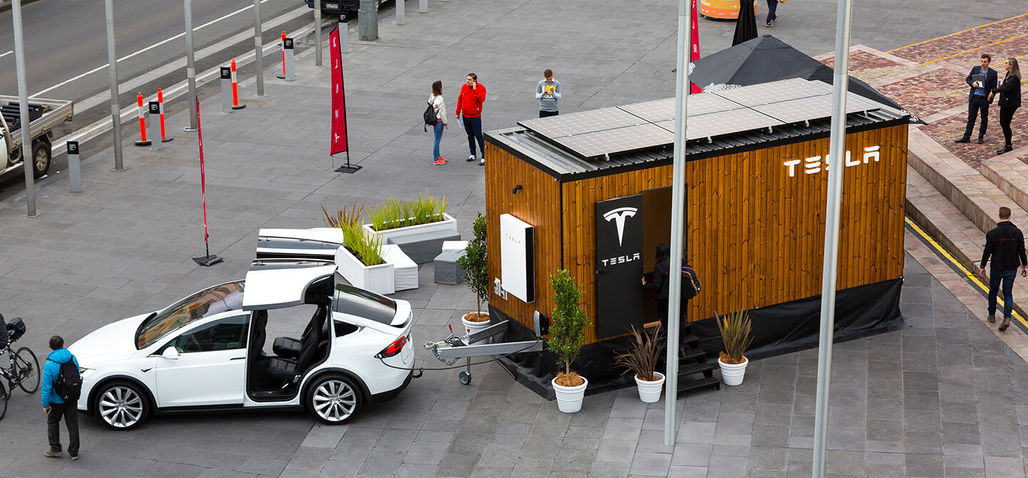 TINY HOUSE TESLA ⚡ Así es la mini casa de la empresa de Elon Musk